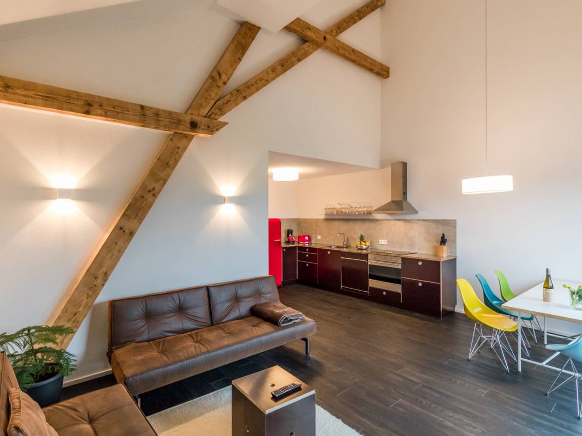 105 M² Ferienwohnung ∙ 3 Schlafzimmer ∙ 8 Gäste - Waging am See