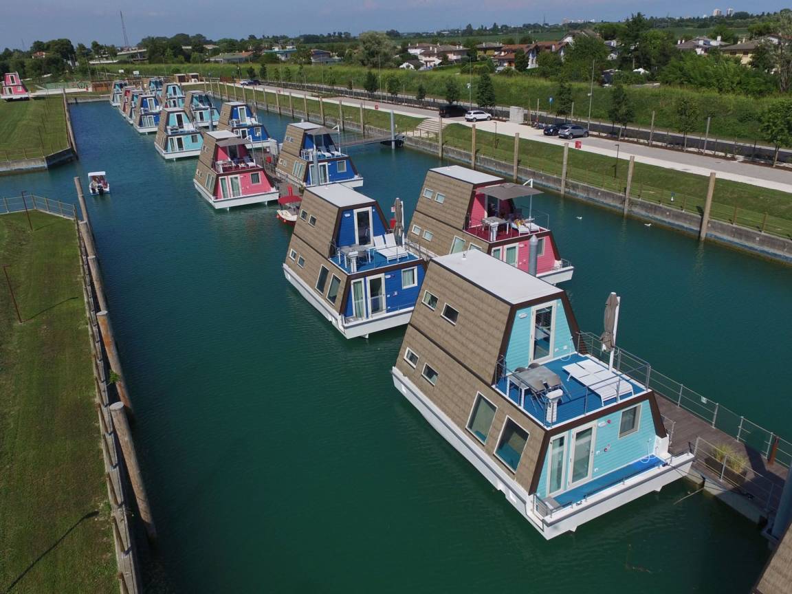 65 M² Ferienhaus ∙ 1 Schlafzimmer ∙ 6 Gäste - Lignano Riviera
