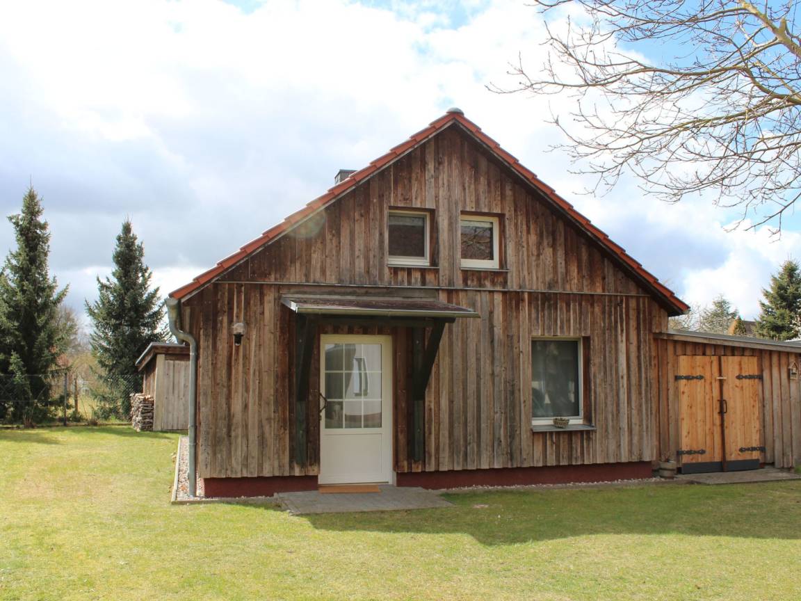 72 M² Ferienhaus ∙ 2 Schlafzimmer ∙ 2 Gäste - Krakow am See
