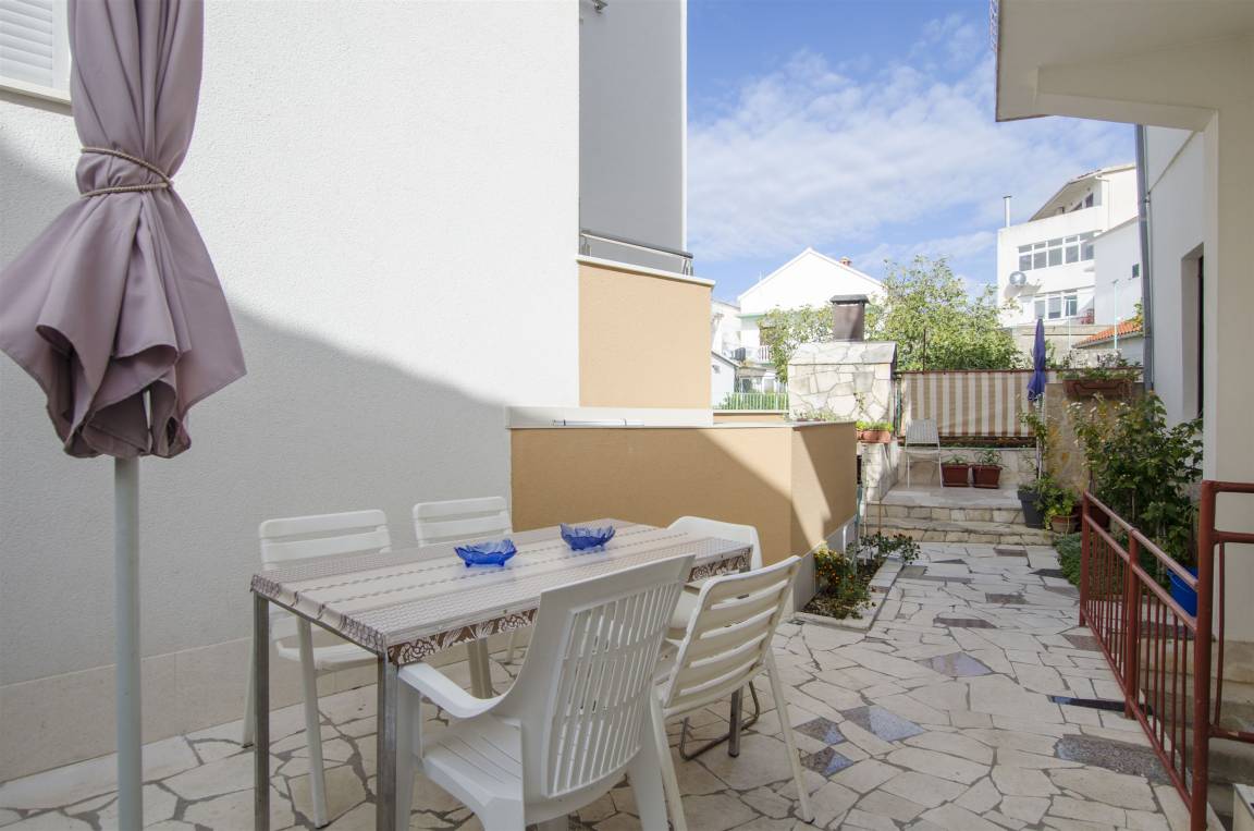 55 M² Ferienwohnung ∙ 2 Schlafzimmer ∙ 4 Gäste - Primošten
