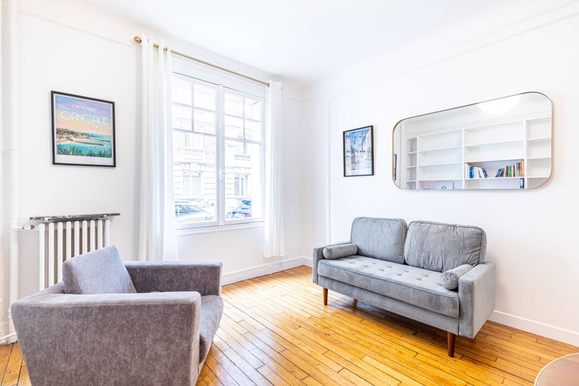 60 M² Apartment ∙ 2 Bedrooms ∙ 4 Guests - Eiffel Tower - Paris