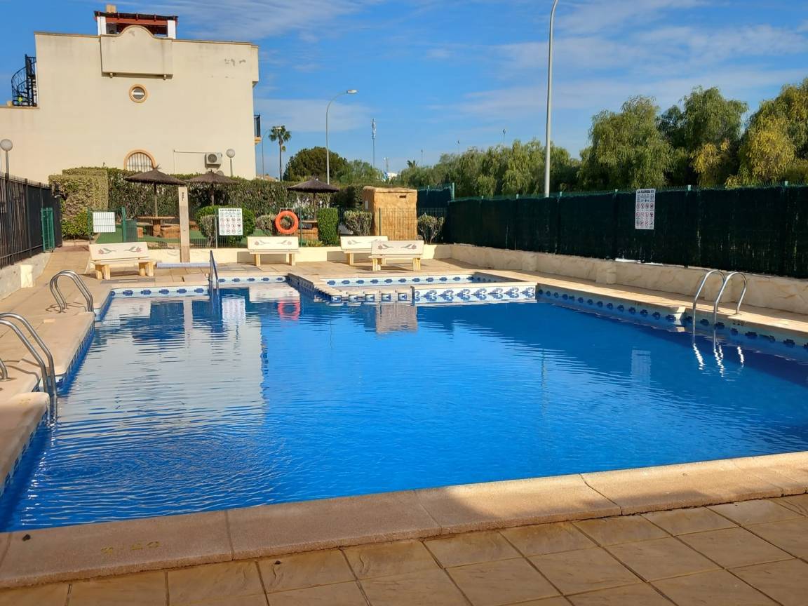 55 M² Bungalow ∙ 2 Bedrooms ∙ 4 Guests - Cabo Roig