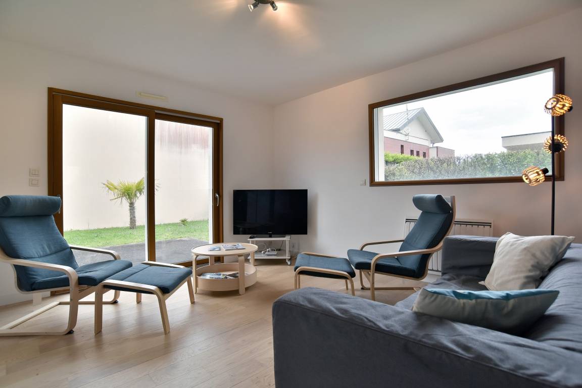 120 M² Maison De Vacances ∙ 3 Chambres ∙ 6 Personnes - Hillion