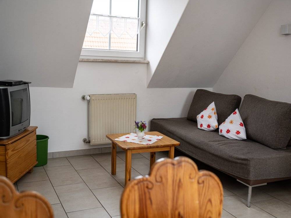 45 M² Ferienwohnung ∙ 1 Schlafzimmer ∙ 4 Gäste - Kirchheimbolanden