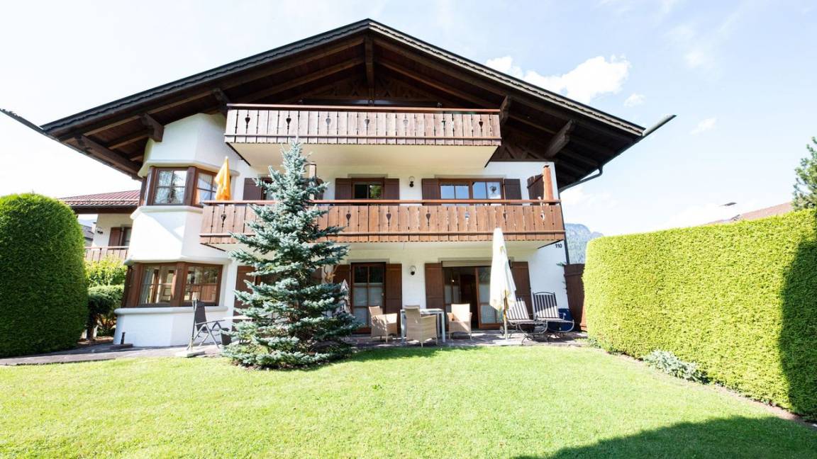 95 M² Apartment ∙ 3 Bedrooms ∙ 5 Guests - Grainau