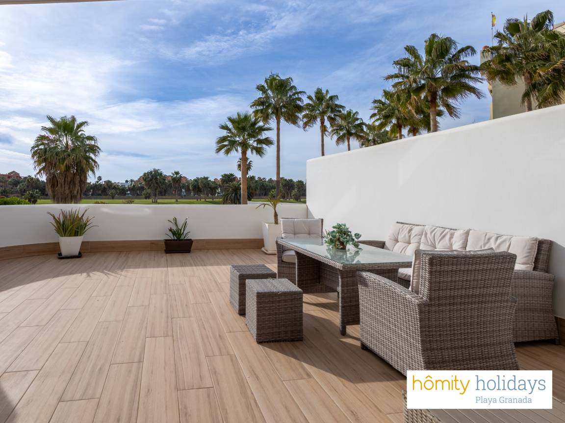 100 M² Apartamento ∙ 3 Habitaciones ∙ 6 Huéspedes - Salobreña