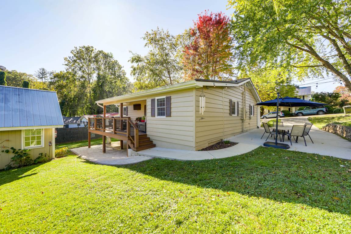 118 M² Casa ∙ 3 Habitaciones ∙ 6 Huéspedes - Waynesville, NC