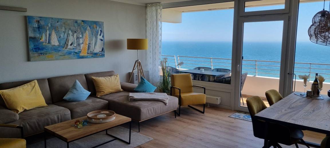120 M² Ferienwohnung ∙ 2 Schlafzimmer ∙ 4 Gäste - Travemünde