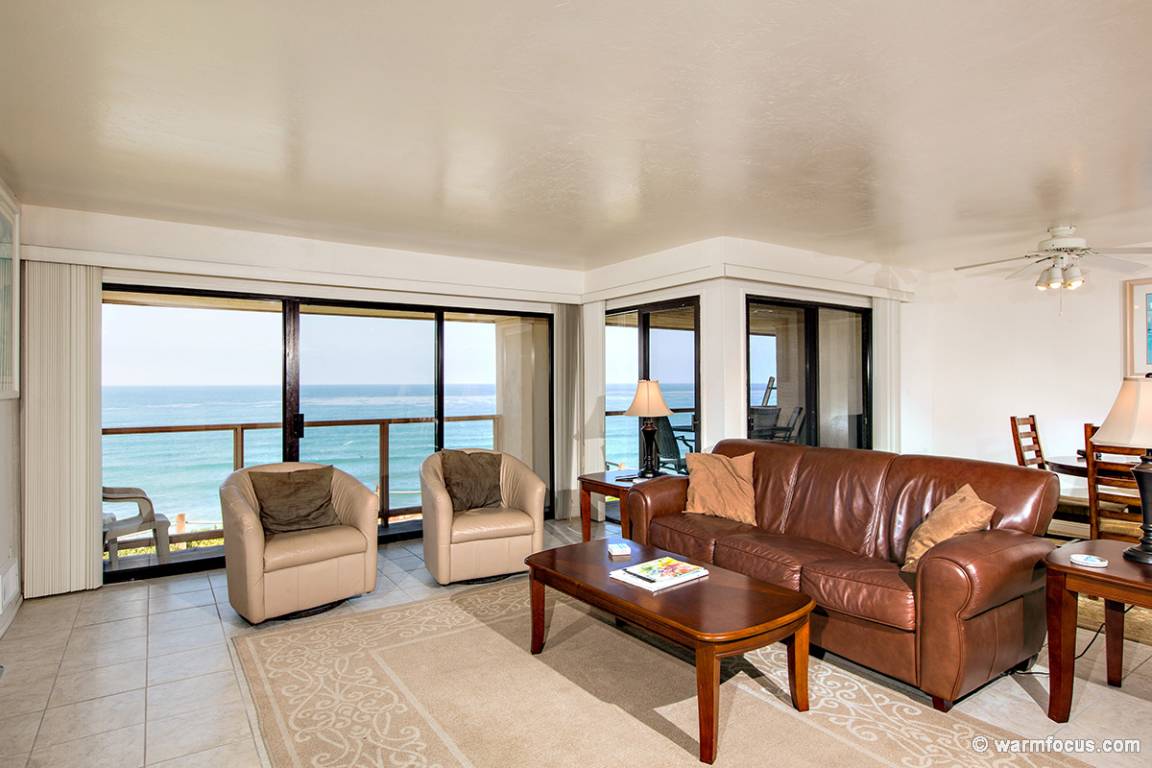 137 M² Apartment ∙ 2 Bedrooms ∙ 4 Guests - Del Mar, CA