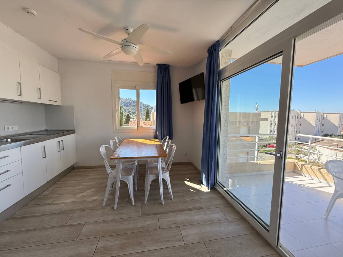 65 M² Appartement ∙ 2 Chambres ∙ 6 Personnes - Roses