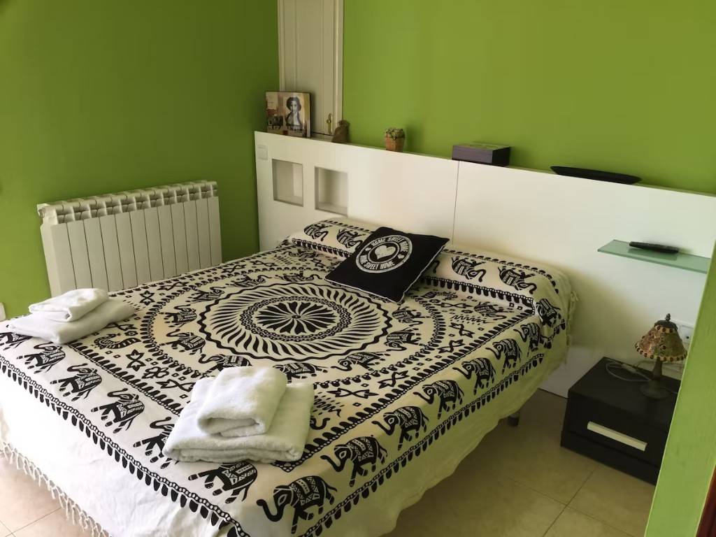 200 M² 一軒家 ∙ 寝室: 6 ∙ ゲスト12 人 - シッチェス