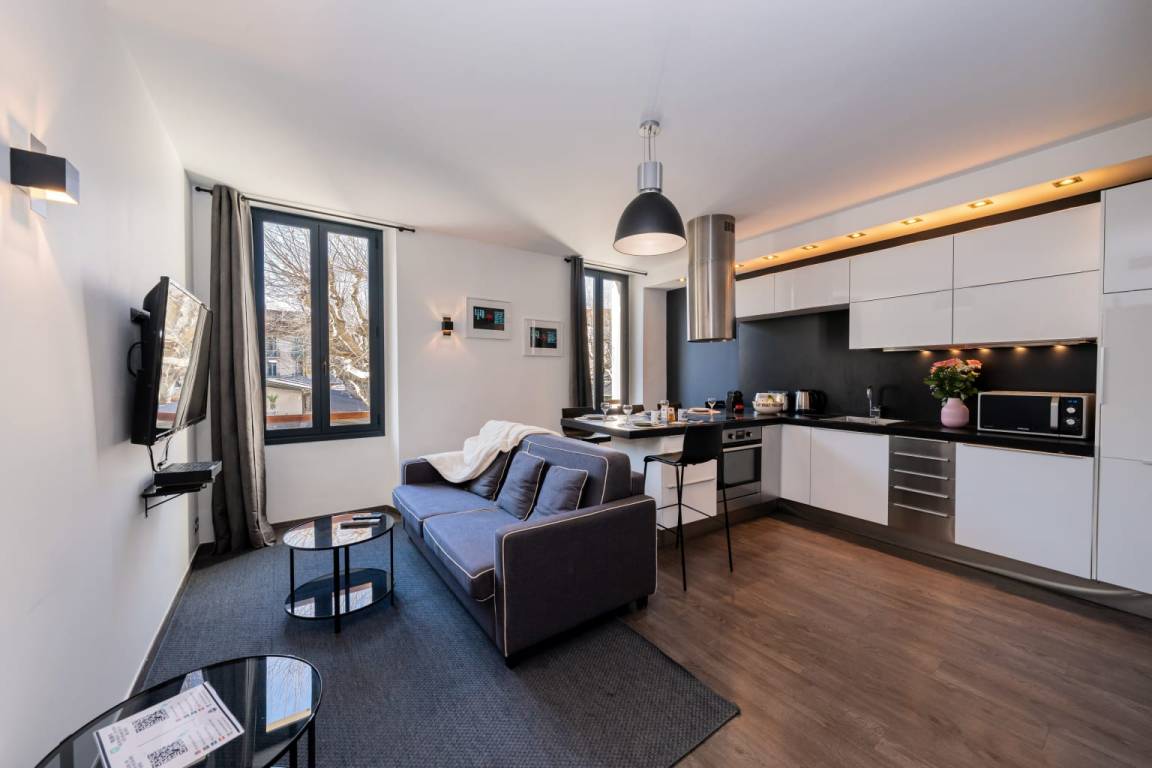 60 M² Apartment ∙ 2 Bedrooms ∙ 6 Guests - Cannes