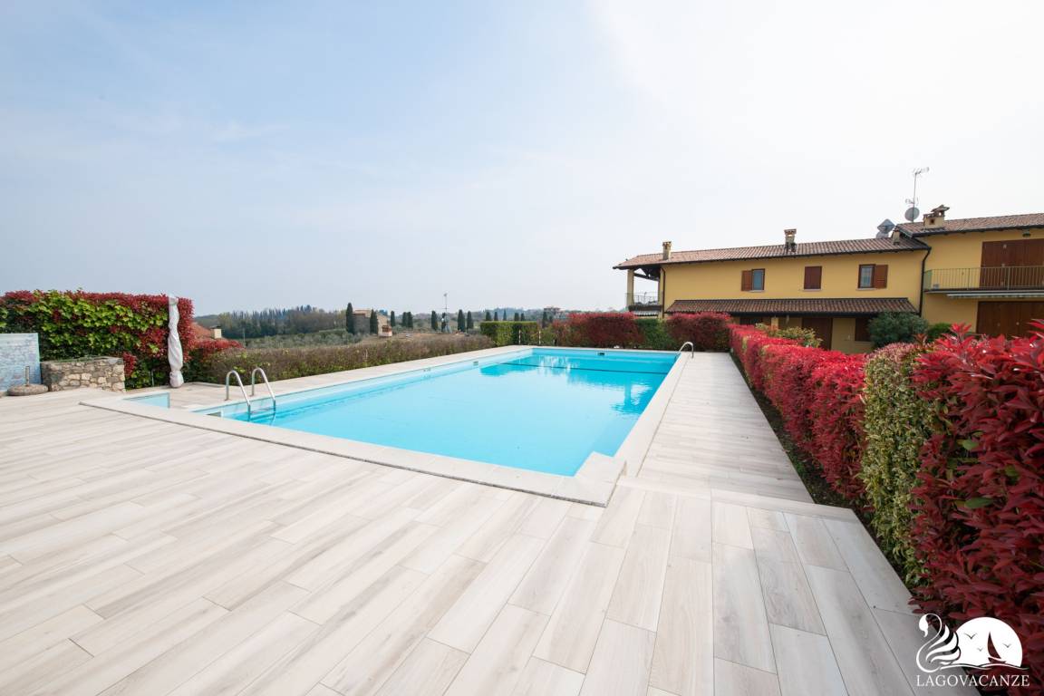 80 M² Ferienwohnung ∙ 2 Schlafzimmer ∙ 6 Gäste - Manerba del Garda