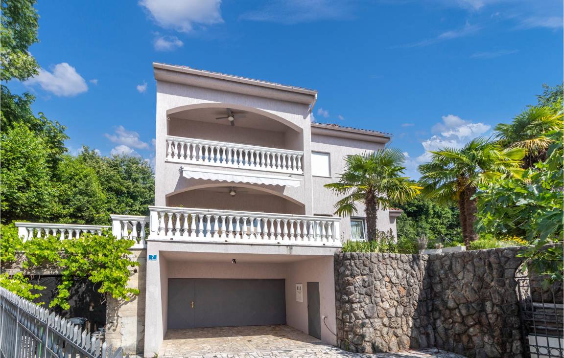 110 M² Apartamento ∙ 2 Habitaciones ∙ 6 Huéspedes - Rijeka