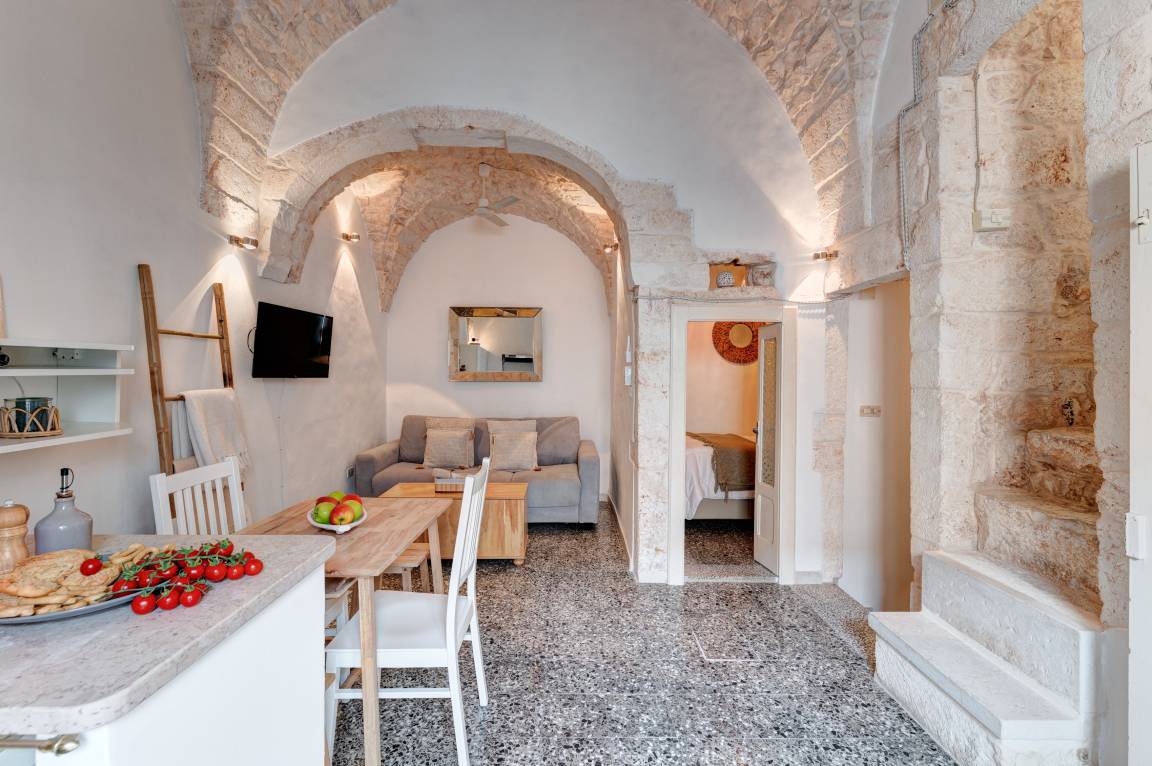 50 M² Huoneisto ∙ 2 Makuuhuonetta ∙ 5 Vierasta - Ostuni