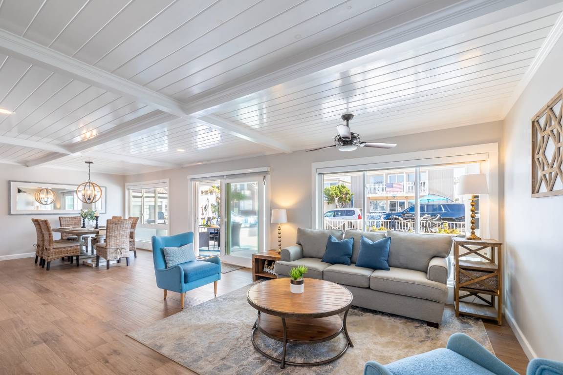 176 M² House ∙ 2 Bedrooms ∙ 7 Guests - Newport Beach, CA