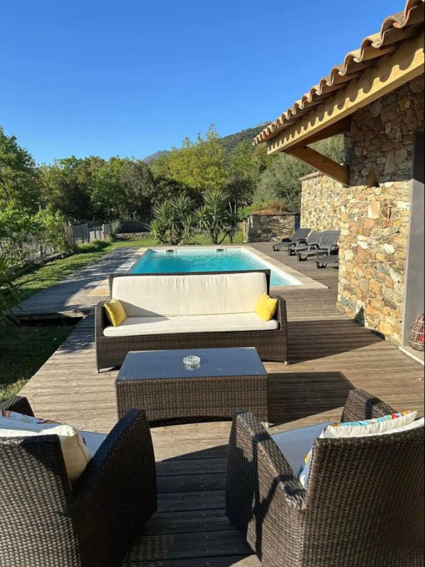 120 M² Maison De Vacances ∙ 4 Chambres ∙ 8 Personnes - Bastia