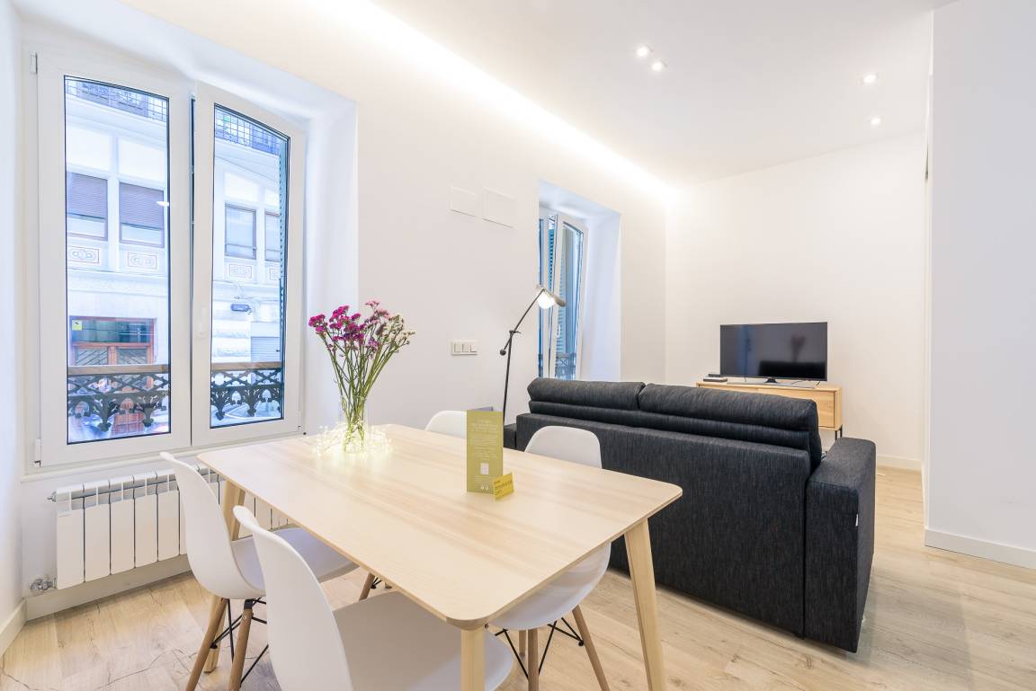 60 M² Apartamento ∙ 2 Habitaciones ∙ 4 Huéspedes - Donostia-San Sebastian