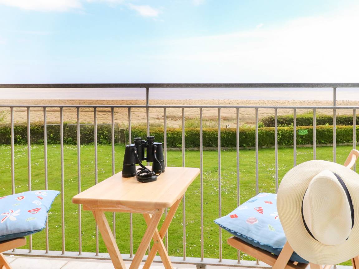Cottage ∙ 2 Bedrooms ∙ 4 Guests - Kessingland