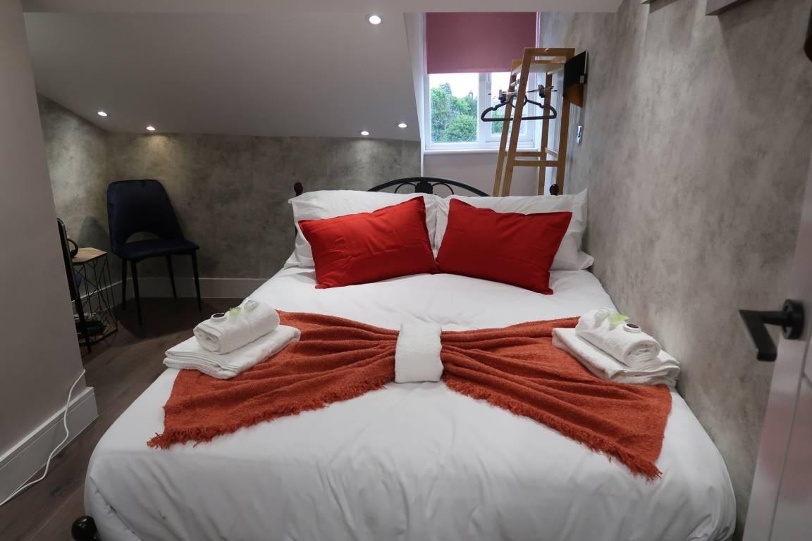 60 M² Apartment ∙ 1 Bedroom ∙ 2 Guests - Sherborne