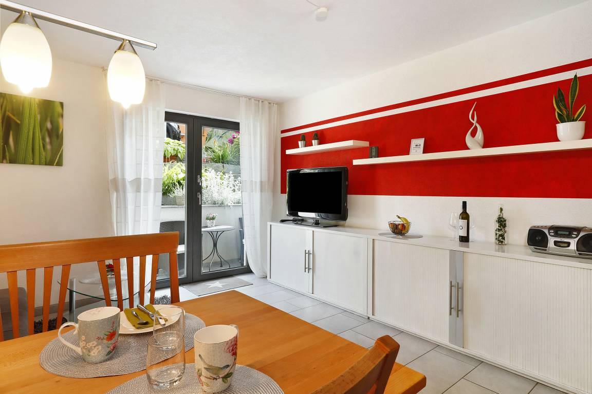 55 M² Ferienwohnung ∙ 1 Schlafzimmer ∙ 4 Gäste - Markdorf