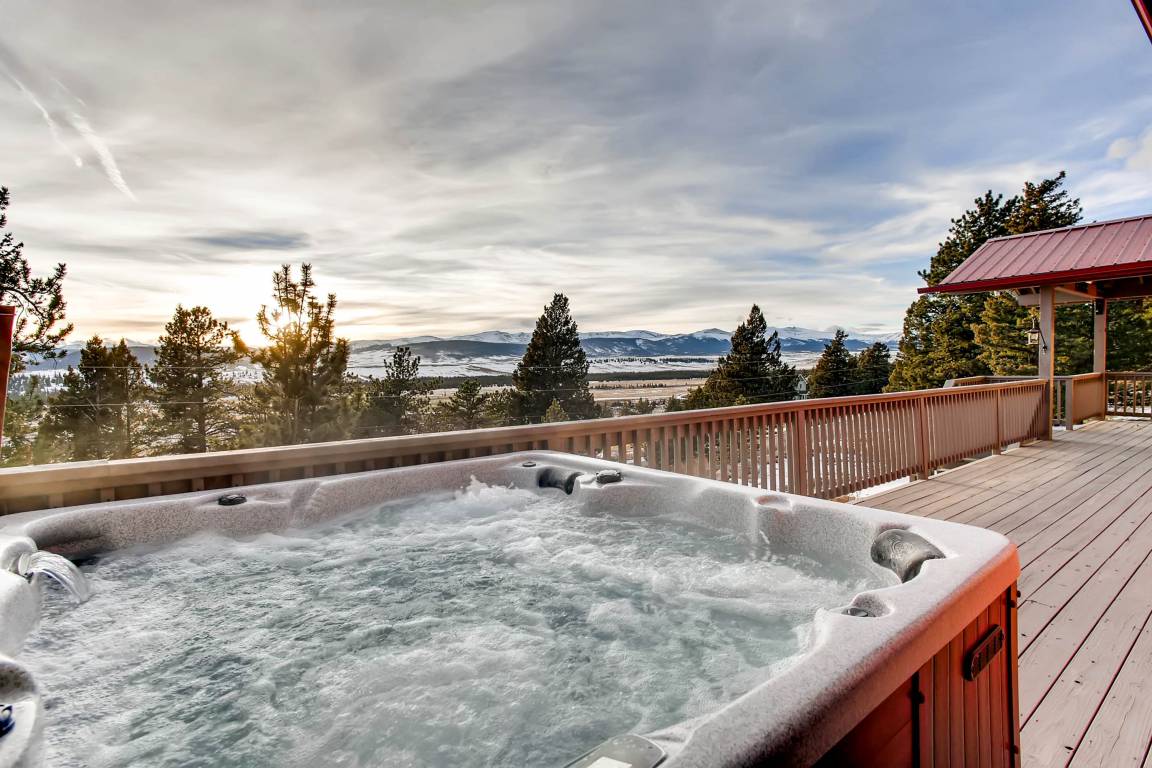 223 M² Cabin ∙ 4 Bedrooms ∙ 9 Guests - Colorado