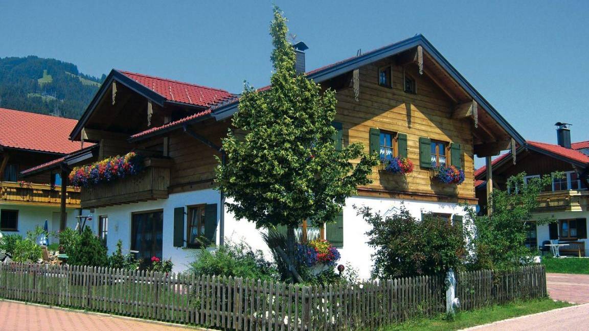 80 M² Ferienwohnung ∙ 2 Schlafzimmer ∙ 4 Gäste - Sonthofen