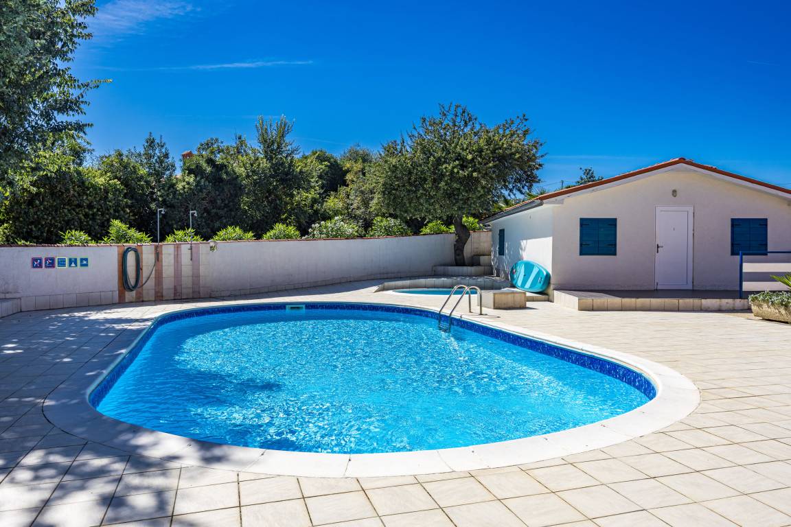 60 M² Apartamento ∙ 2 Habitaciones ∙ 6 Huéspedes - Medulin