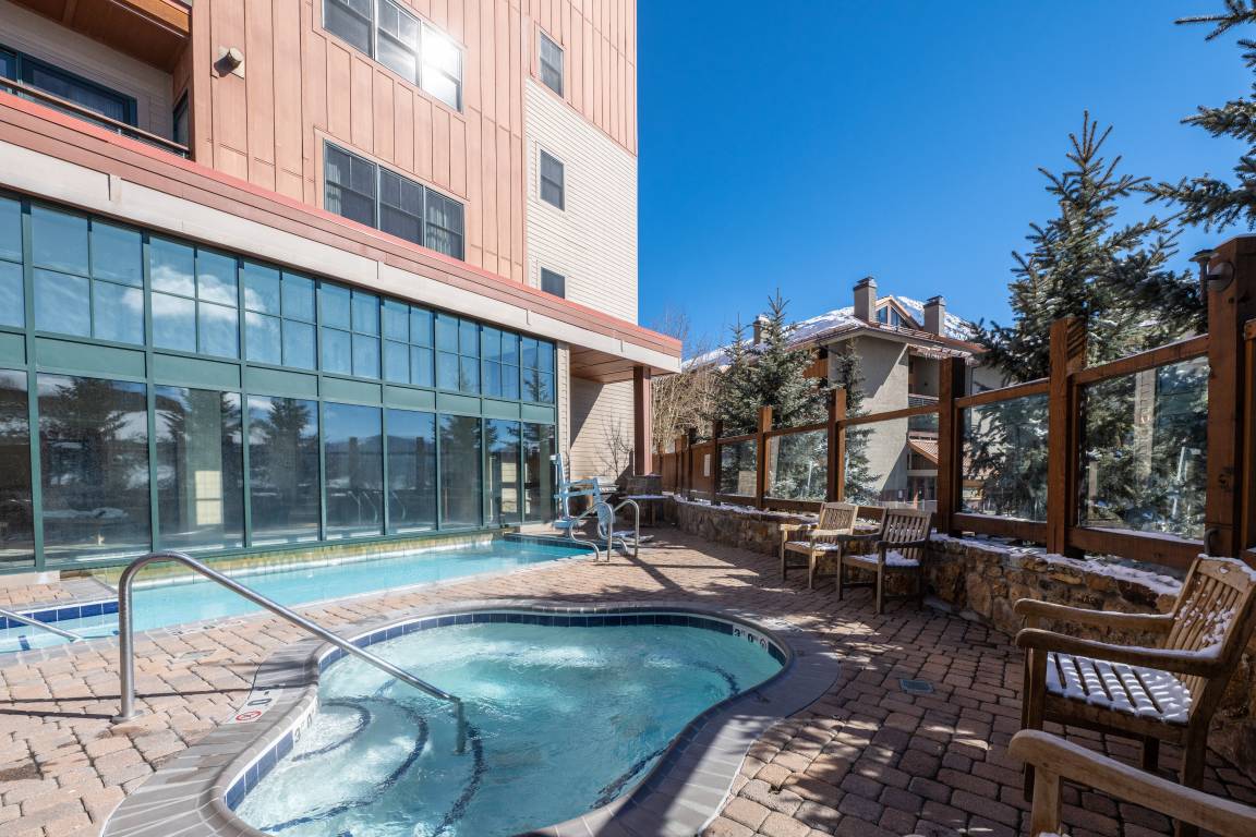 Hotel ∙ 2 Guests - Crested Butte, CO