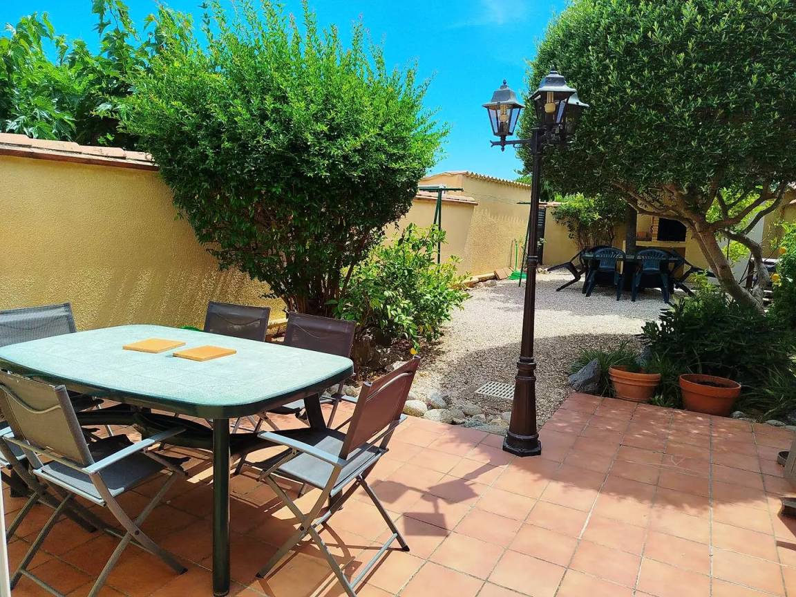 55 M² Ferienhaus ∙ 2 Schlafzimmer ∙ 6 Gäste - Saint-Cyprien