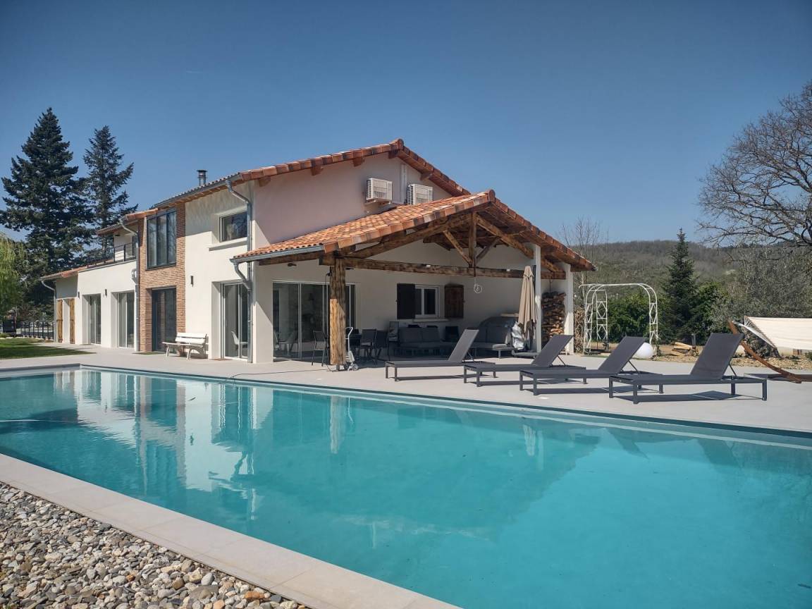 326 M² Gîte ∙ 6 Chambres ∙ 14 Personnes - Rabastens