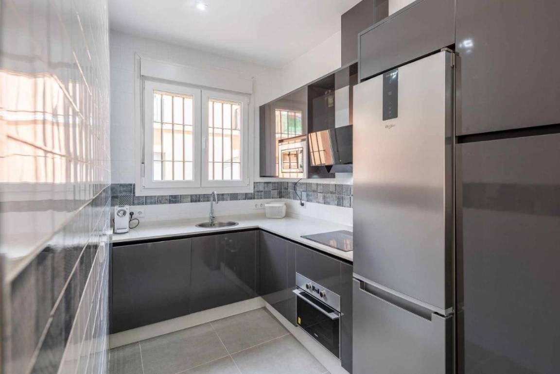60 M² Ferienhaus ∙ 2 Schlafzimmer ∙ 4 Gäste - Paradas