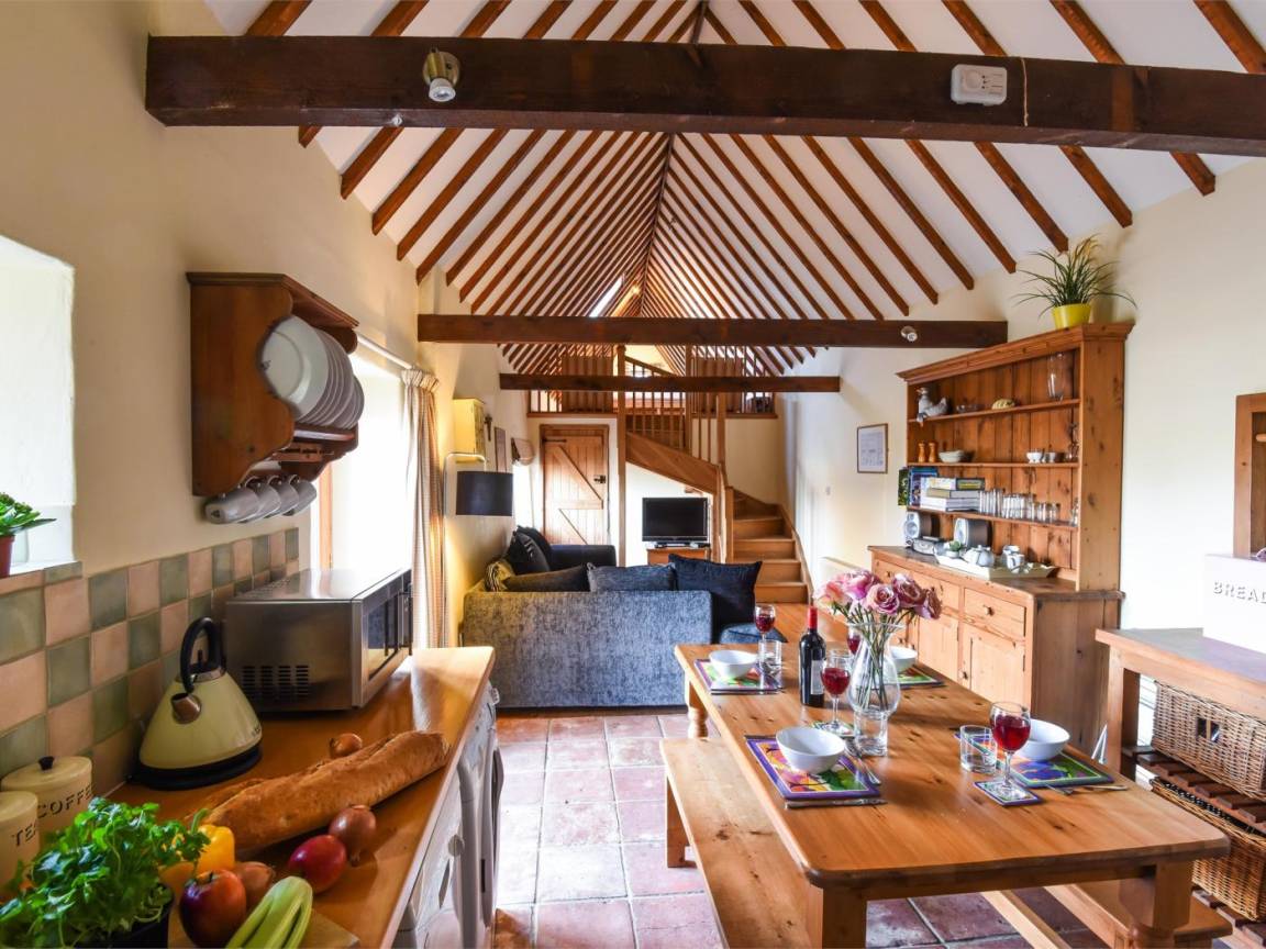 Cottage ∙ 2 Bedrooms ∙ 4 Guests - Holt