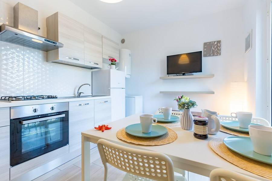 38 M² Apartamento ∙ 1 Habitación ∙ 4 Huéspedes - Alba Adriatica