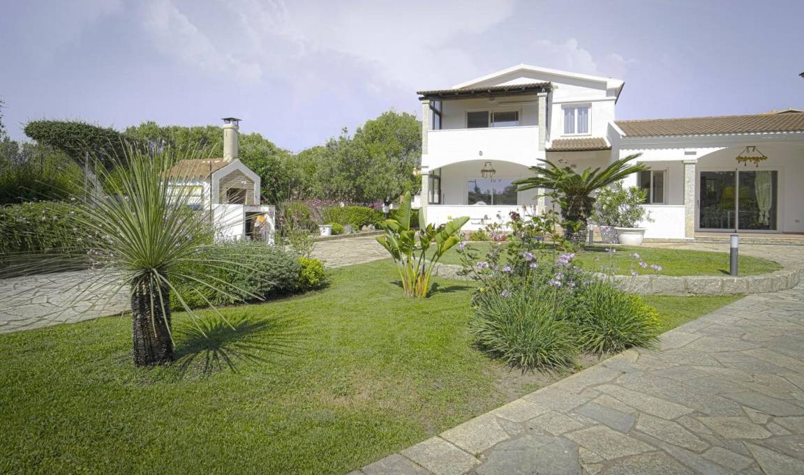 60 M² Apartment ∙ 2 Bedrooms ∙ 4 Guests - Olbia