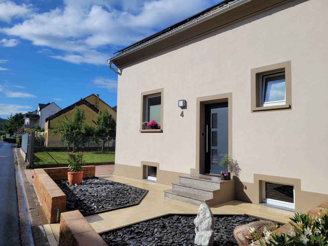 110 M² Ferienhaus ∙ 3 Schlafzimmer ∙ 6 Gäste - Echternach