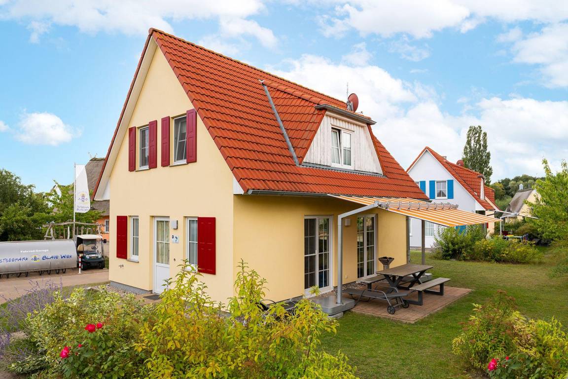 80 M² Ferienhaus ∙ 4 Schlafzimmer ∙ 8 Gäste - Zierow
