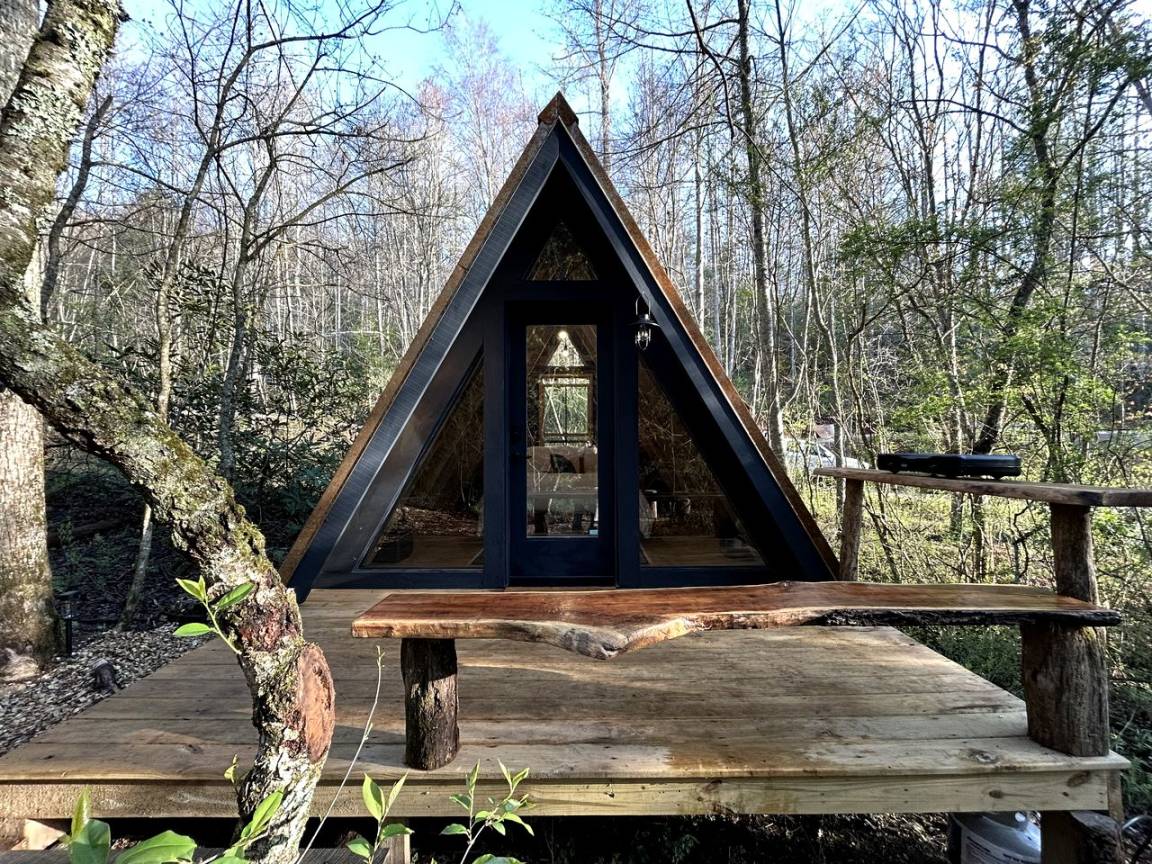 Cabin ∙ 1 Bedroom ∙ 2 Guests - North Carolina