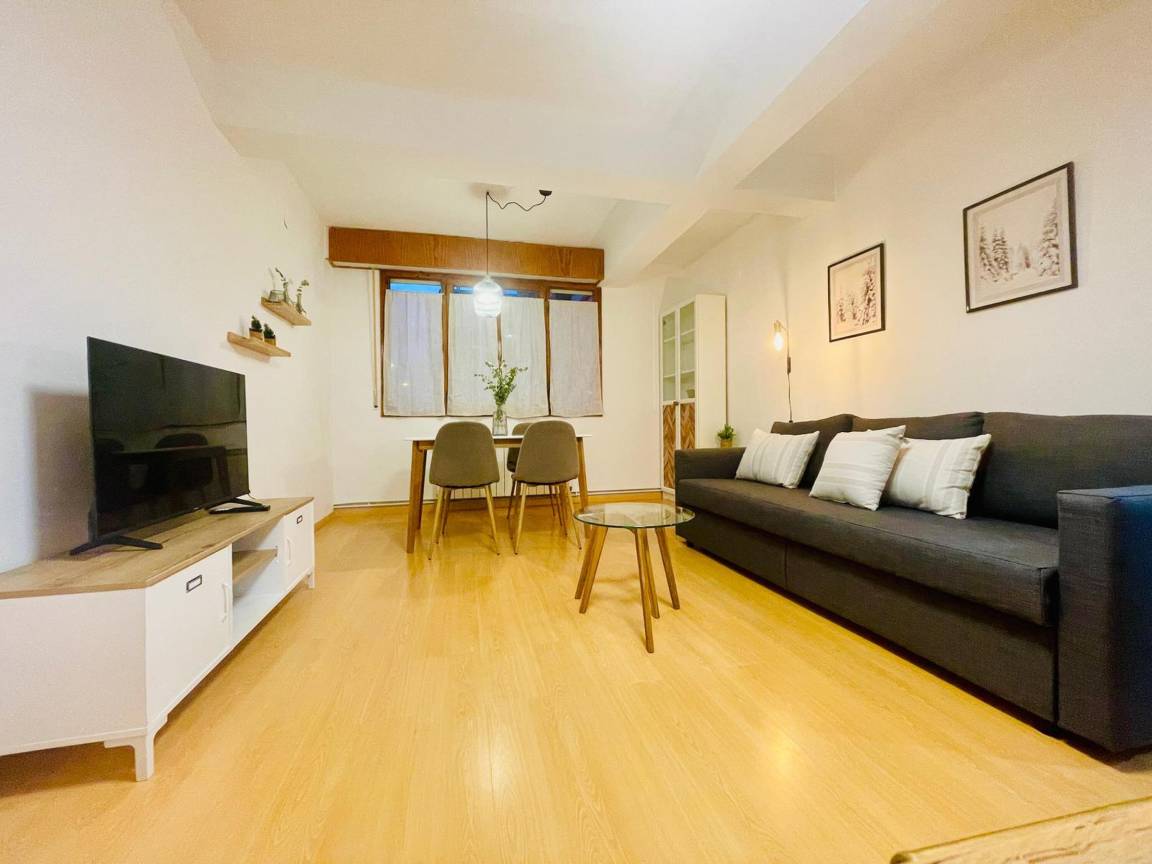60 M² Appartement ∙ 2 Chambres ∙ 6 Personnes - Jaca