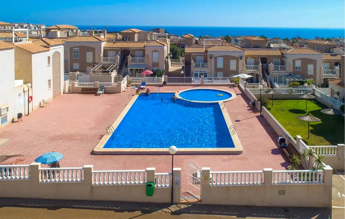 58 M² Huis ∙ 2 Slaapkamers ∙ 4 Gasten - Torrevieja