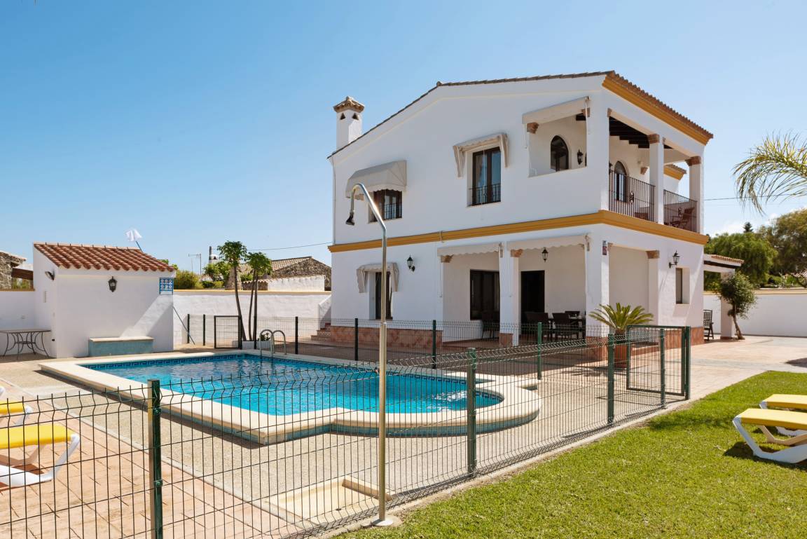 200 M² Maison De Vacances ∙ 4 Chambres ∙ 8 Personnes - Conil de la Frontera