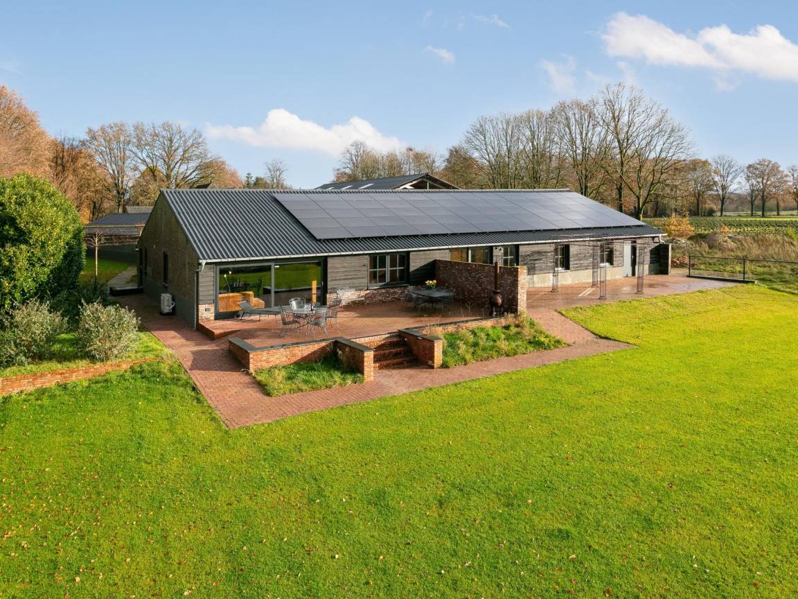 100 M² Ferienhaus ∙ 6 Schlafzimmer ∙ 12 Gäste - Arendonk