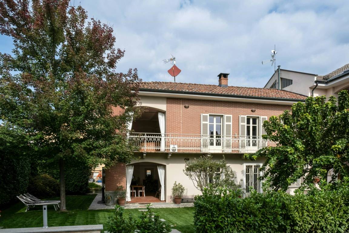 90 M² Maison De Vacances ∙ 2 Chambres ∙ 6 Personnes - Asti