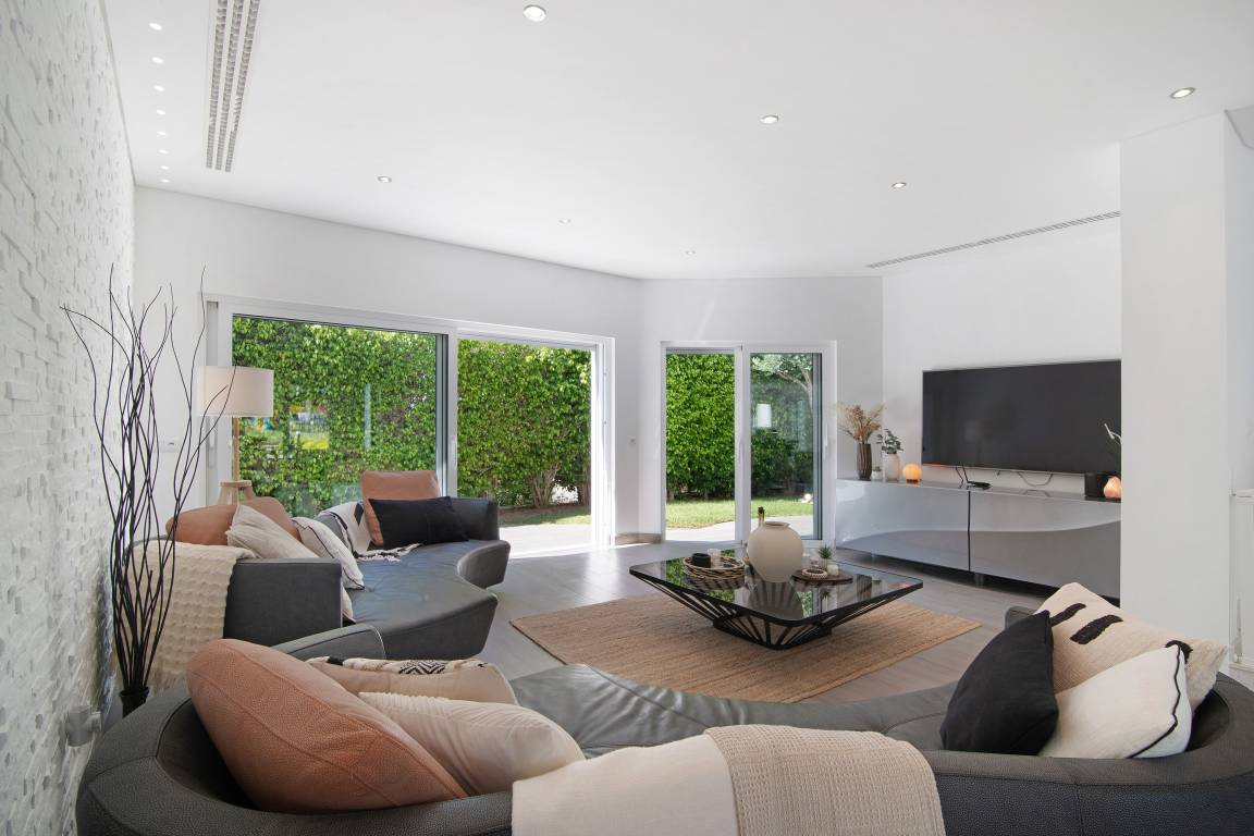 148 M² Villa ∙ 4 Habitaciones ∙ 8 Huéspedes - Quarteira