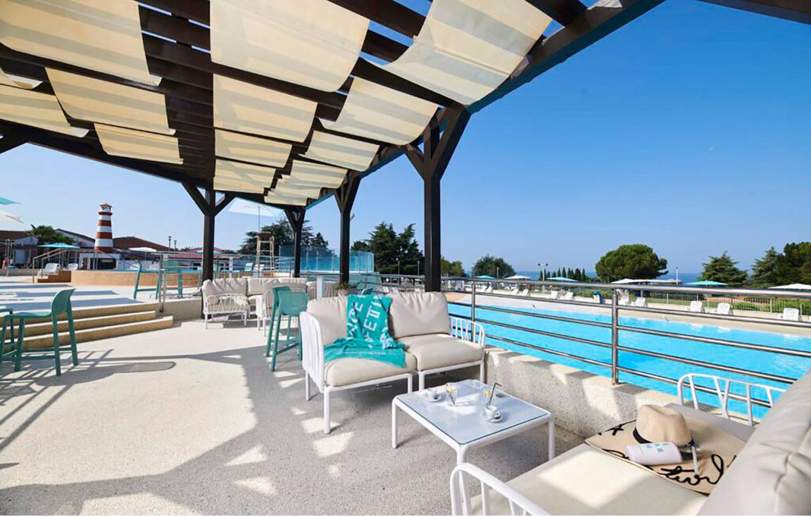 34 M² Camping ∙ 2 Chambres ∙ 4 Personnes - Umag