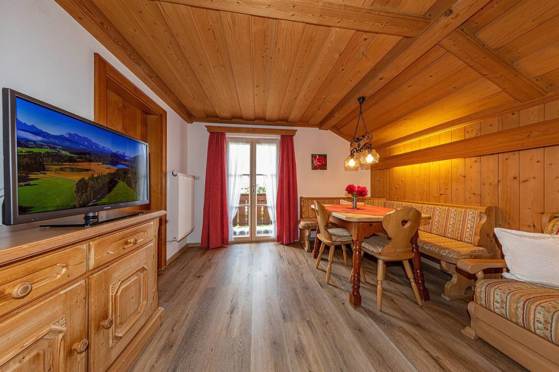 40 M² Ferienwohnung ∙ 1 Schlafzimmer ∙ 2 Gäste - Krün