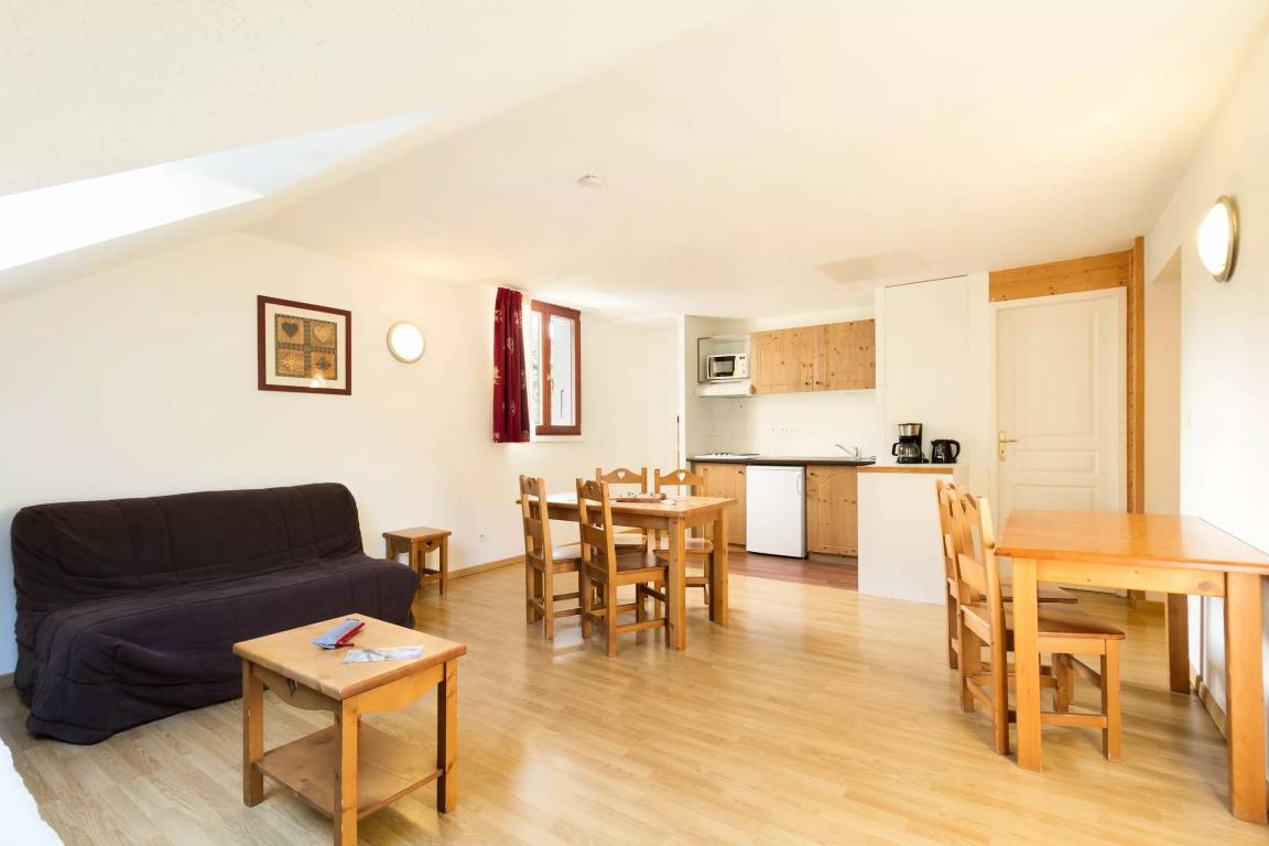 40 M² Apartment ∙ 2 Bedrooms ∙ 6 Guests - Lake Geneva
