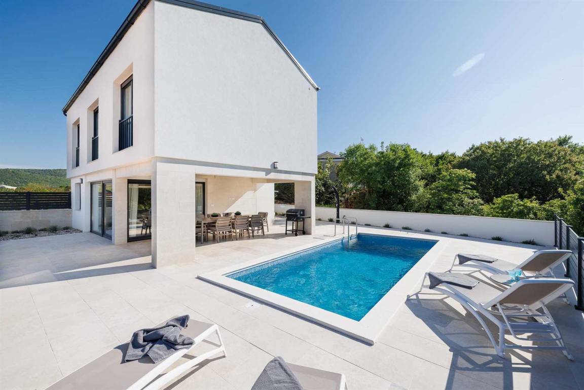 116 M² Villa ∙ 3 Makuuhuonetta ∙ 8 Vierasta - Krk
