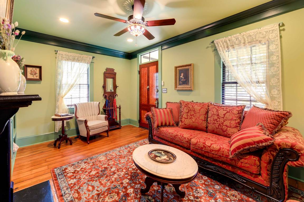 74 M² Apartment ∙ 2 Bedrooms ∙ 4 Guests - New Bern, NC