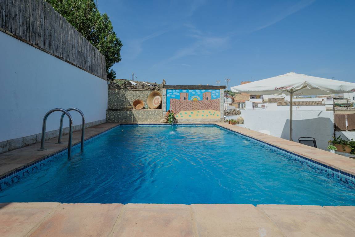 280 M² Apartamento ∙ 4 Habitaciones ∙ 10 Huéspedes - La Puebla de los Infantes